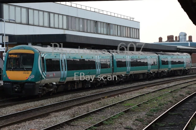 CLASS 170 170101, 3 car DMU, in Central Trains branded Cross Country ...