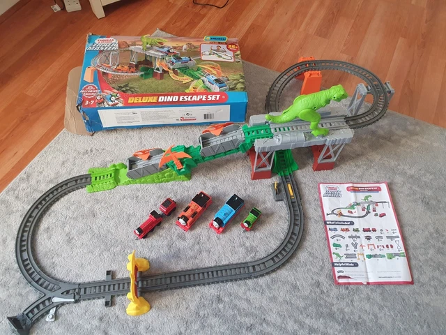 THOMAS AND FRIENDS trackmaster set motorized engine deluxe dino escape ...