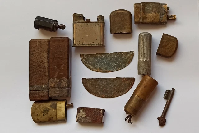 WW2 SOLDIERS PERSONAL Stuff from Courland Pocket Trench, 1940s £23.59 ...