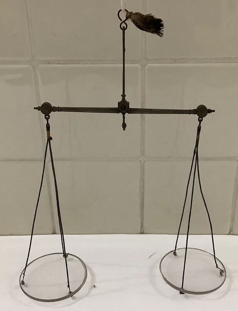 ANTIQUE VINTAGE APOTHECARY Pharmaceutical Hanging Pan Balance Scales £ ...