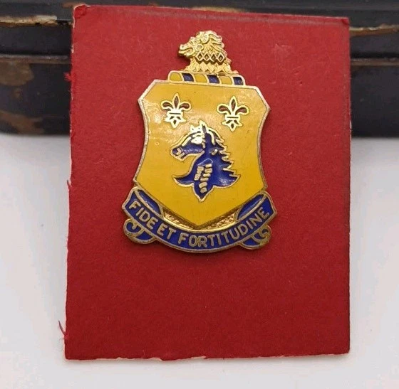 US ARMY 102ND Armoured Armored Cavalry Regiment crest beret badge DUI £ ...