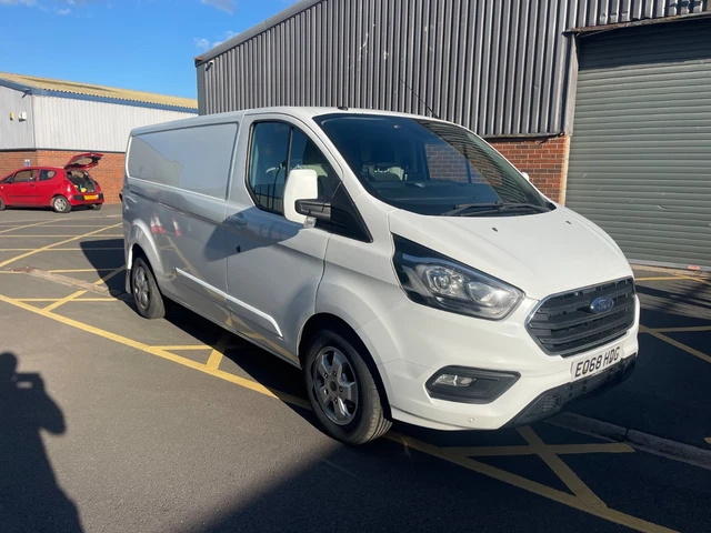 FORD TRANSIT CUSTOM Trend (2019) 2.0 300 EcoBlue Trend Panel Van L2 H1 ...