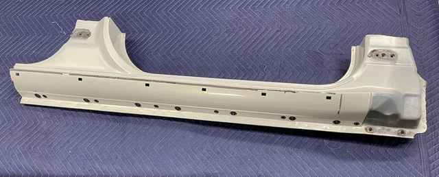 98 - 07 TOYOTA Land Cruiser LX470 PASSENGER RIGHT Body Cut ROCKER Panel ...