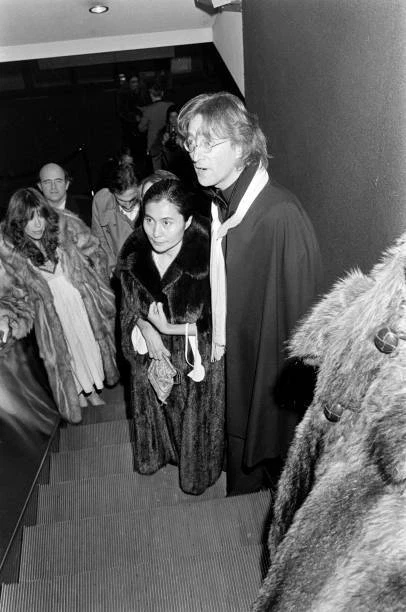CARLY SIMON PETER Boyle James Taylor Yoko Ono and John Lennon- 1977 Old ...