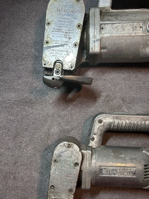 Two Stanley Unishear U218 18 Guage U216 14 Guage Sheet Metal