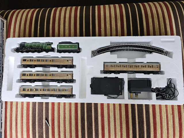 HORNBY FLYING SCOTSMAN Train Set R1039 00 Gauge £104.00 - PicClick UK