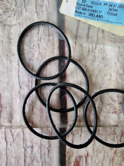 VW AUDI COOLANT flange / thermostat Seal 037121688 New genuine Audi ...