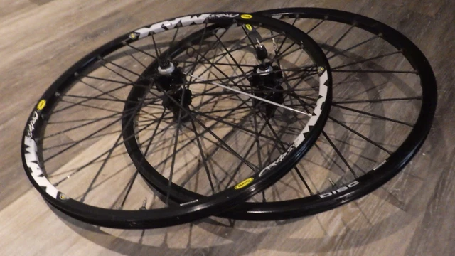 VINTAGE MAVIC CROSSMAX Sl Wheelset, Black, Used, 26In, Tubeless, Disc, Strait $199.50 - PicClick CA