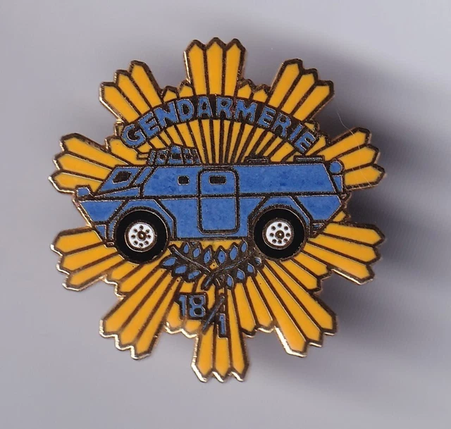 Rare Pins Pins Gendarmerie Char Tank Blind Egm 22 6 Hotel Hyeres 83