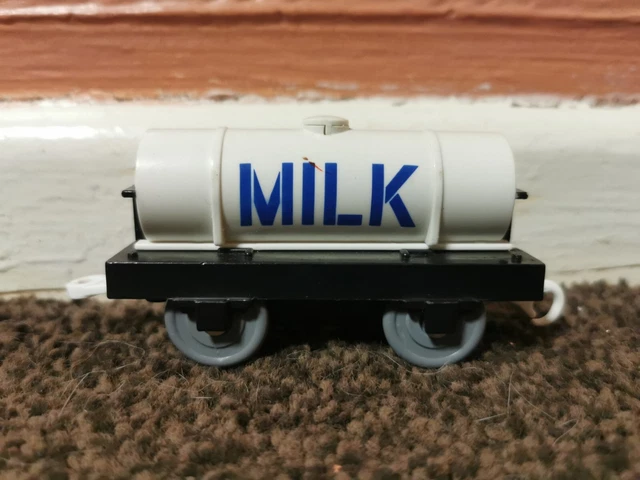 THOMAS THE TANK Engine & Friends Trackmaster Milk Tanker Wagon £5.00 ...