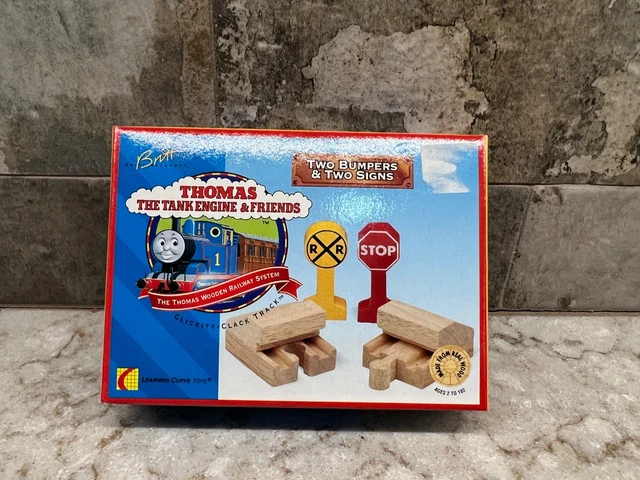 THOMAS THE TANK Engine & Friends Two Bumpers & Two Signs...NIB $22.02 ...