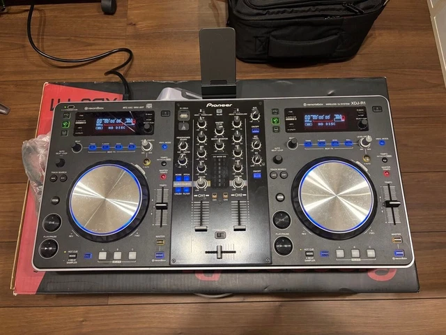 PIONEER DJ XDJ-R1 Black Wireless DJ System Controller 2-Channel CD MP3 ...