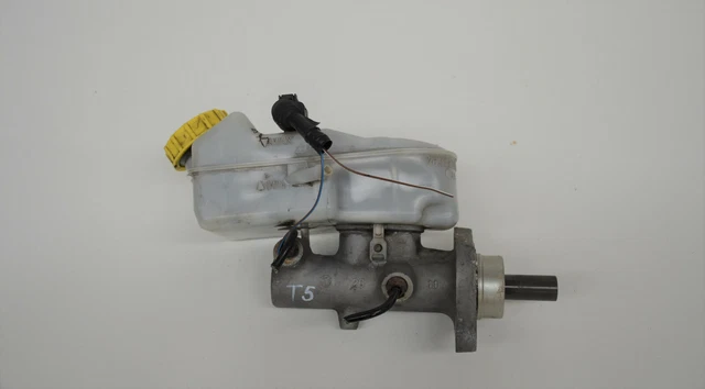 VW TRANSPORTER T5 1.9 TDi main brake cylinder 7h0611303a brake master ...