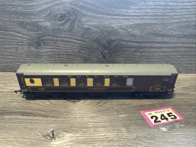 WRENN PULLMAN CAR No 77 Brown & Cream With Brown Tables - Unboxed - OO ...