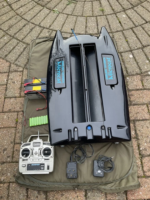 ANGLING TECHNICS MK1 Microcat Bait Boat Carp Specimen Fishing £295.00 ...