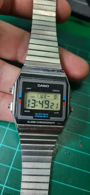 VINTAGE (1986) CASIO A-156W Module 590 Japan U Lithium LCD Watch ...