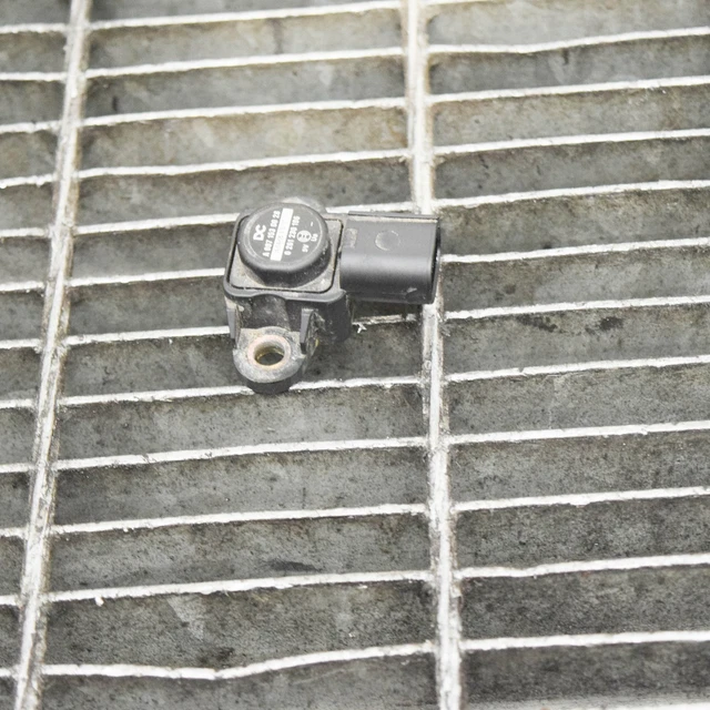 MERCEDES-BENZ GLC X253 MAP Pressure Sensor A0071530028 0261230196 2.1D ...