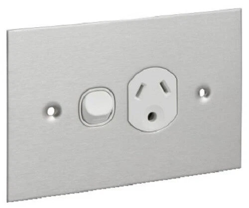 CLIPSAL BSL-STYLE SINGLE SWITCHED SOCKET 10A Round Earth Pin ...