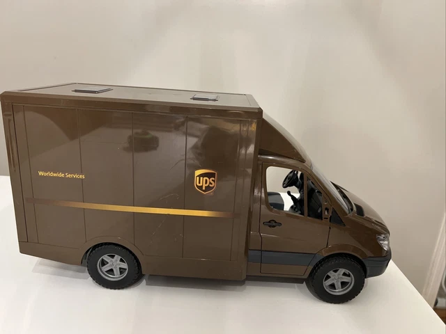 BRUDER UPS TRUCK Mercedes Benz Sprinter Truck Incl Driver 2006 Made ...