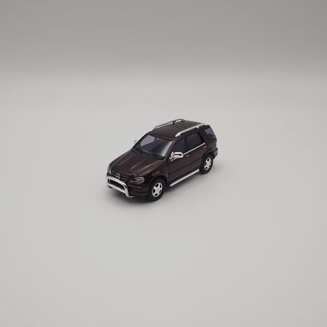 BUSCH 1:87 MERCEDES Benz ML W163 Weinrot Metallic EUR 10,00 - PicClick DE