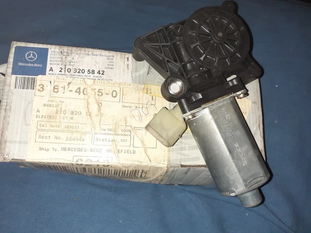 MERCEDES W210 / W202 Right Front Window Motor A2108205842 £95.00 ...
