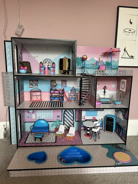 LOL SURPRISE DOLLS House With Original Furniture, Lift and Pools £42.31 ...