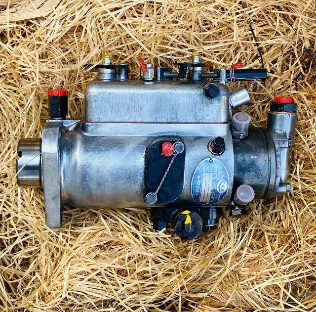 MASSEY FERGUSON 35 Reconditioned injection Pump DPA 3232378 £350.00 ...