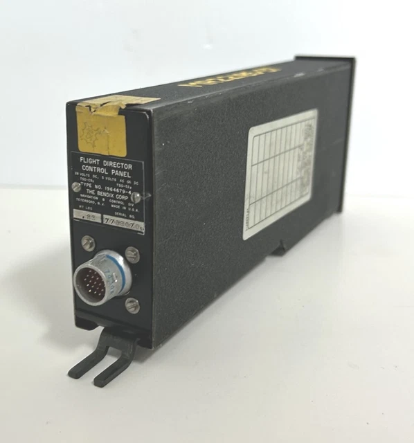 BENDIX AIRCRAFT FLIGHT Director Control Panel P/N 1964679-4 $48.28 ...
