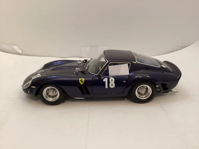 CMC M-255 FERRARI 250 GTO Laguna Seca 2004 Brandon Wang #18 bleu 1:18 ...