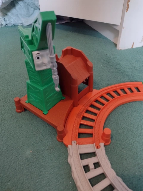 THOMAS AND FRIENDS Fisher Price All around Sodor interactive train set ...