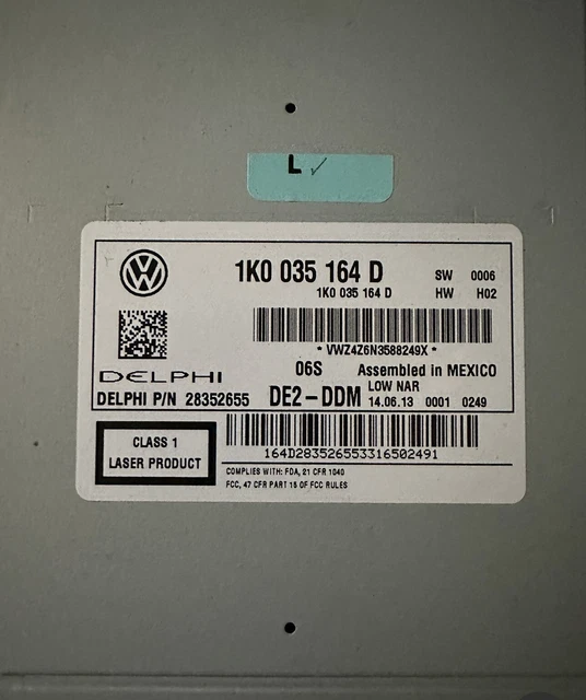 VOLKSWAGEN RADIO P/N 28352655 Model DE2-DDM Passat Jetta 2011-2014 AM ...