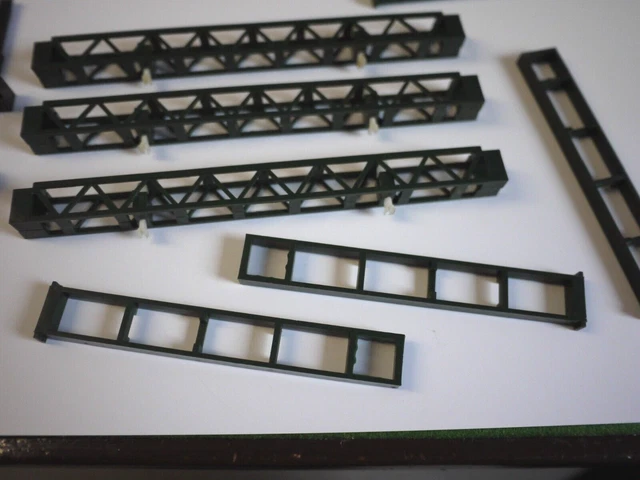 TRI-ANG HORNBY R580 Double track Catenary gantries x 3 £33.00 - PicClick UK