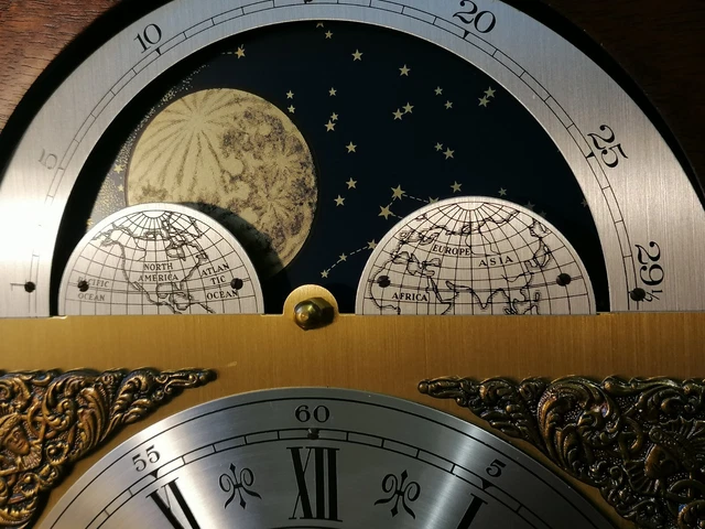 FRANZ HERMLE TRIPLE Chime Moon Roller Dial Mantle Clock 1050-020 £450. ...