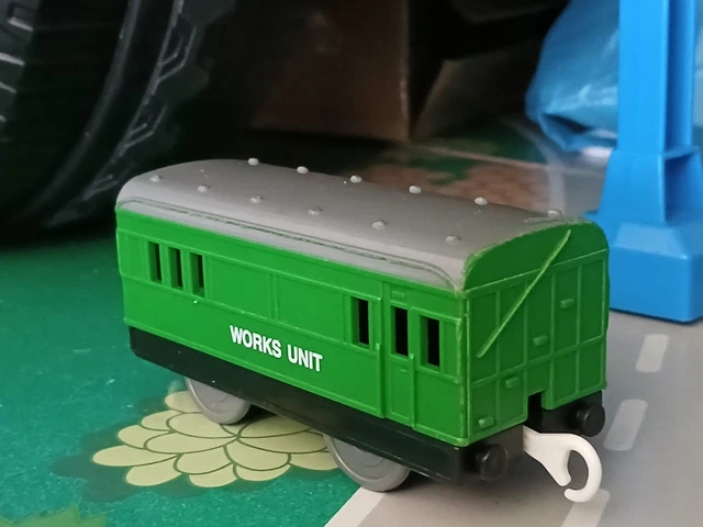 THOMAS AND FRIENDS TOMY Plarail Works Unit Coach EUR 127,12 - PicClick FR