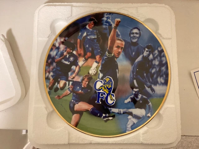CHELSEA FC CHELSEA Greats Porcelain Plate By Rob Perry CHELSEA HEROES £ ...