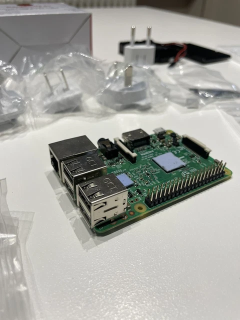 RASPBERRY PI 3 Model B (1GB, ARM Cortex-A53, 1,2 GHz) Mini PC EUR 29,00 - PicClick IT