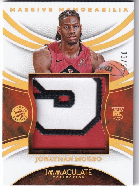 2024-25 PANINI IMMACULATE N º mm-Jmt Jonathan Mogbo Rookie Parche Oro 3 ...