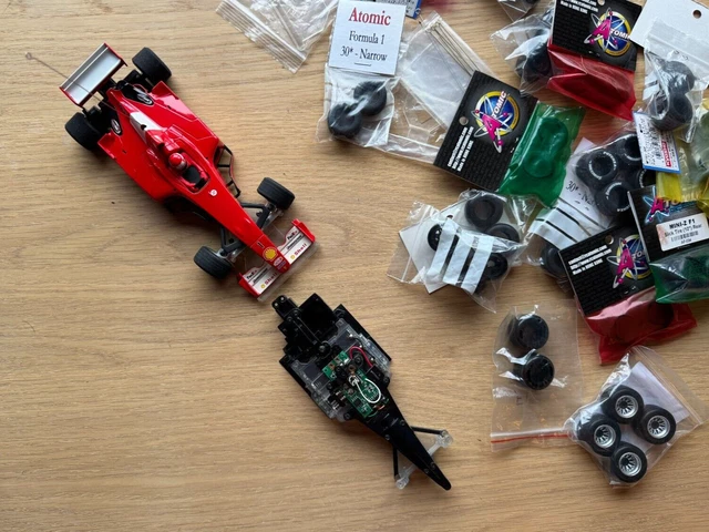 KYOSHO MINI-Z F1 Bundle | 2001 Ferrari No.1 £150.00 - PicClick UK