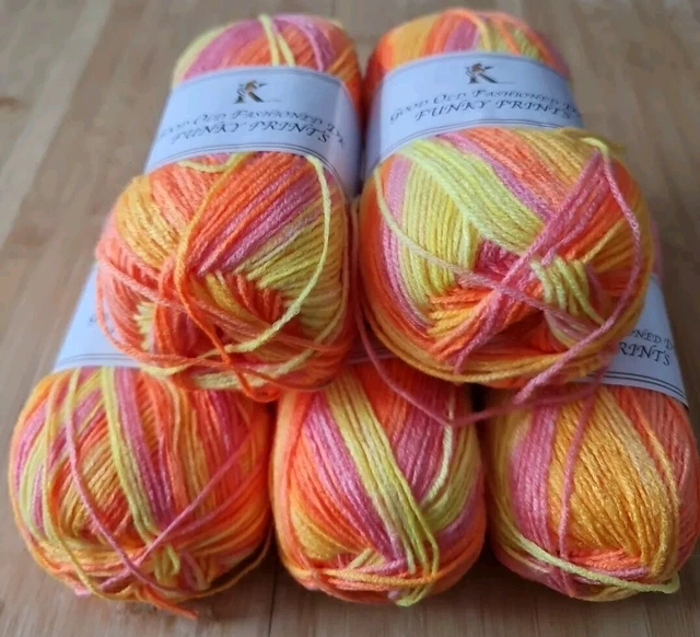 GOOD OLD FASHIONED Funky Prints DK Knitting Crochet Yarn 5x100g Balls ...