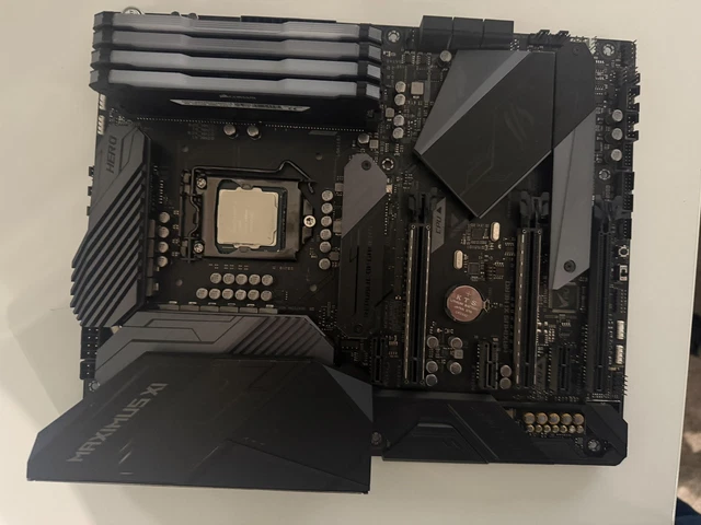 ASUS ROG MAXIMUS XI Hero Z390 + 32GB RAM + i5 8500 + iCUE H100i + Water ...