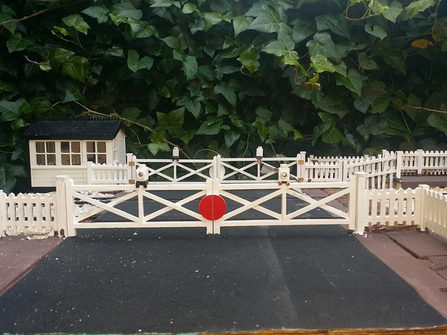 SIGNAL BOX GARDEN Railway 16Mm Scale Sm32 G45. Complete Kit. Best ...
