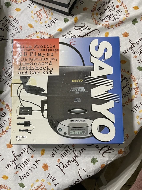 VINTAGE SANYO COMPACT Disc Player ~ BASSXPANDER ~ Portable CD Player ...