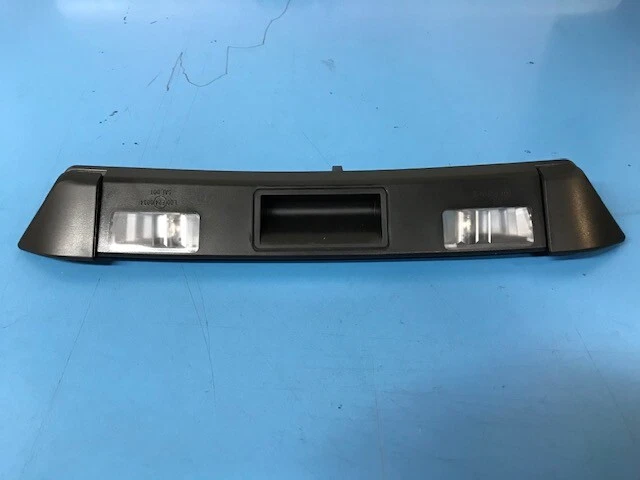 8S0827574B9B9 - GENUINE Audi TT Boot Handle/Number Plate Lights 2015 ...