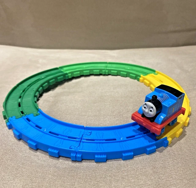 THOMAS & FRIENDS Train Track Thomas The Tank Engine Fisher Price Push ...