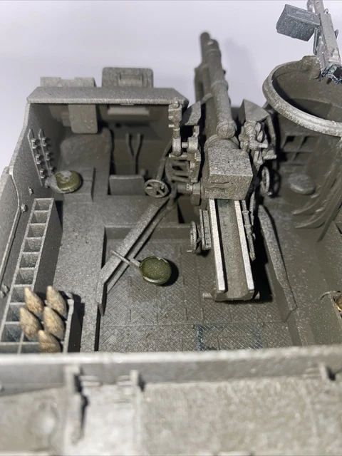 WW2 M7 PRIEST Military Howitzer Tank Built 1/35 Model Full Detailed ...