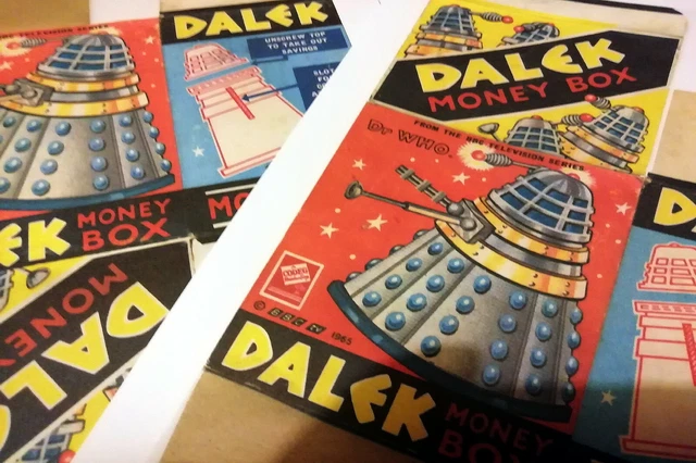 DR WHO: BOX PRINT FOR 1960s COWAN DE GROOT CODEG DALEK MONEY BOX Free ...