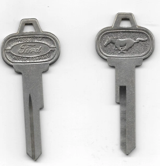 VINTAGE FORD MUSTANG Branded Logo Key New Old Stock Uncut Key Same as ...