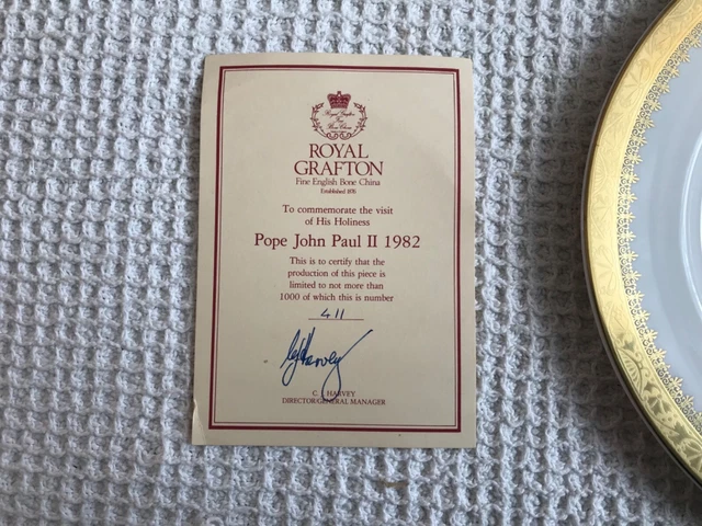 VINTAGE ROYAL GRAFTON Fine Bone China Pope John Paul II Commemorative ...