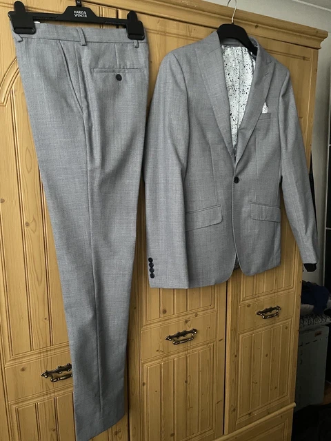 MOSS LONDON. MENS Grey Mix, Wool Rich Skinny Fit Suit. W30”, L33 ...