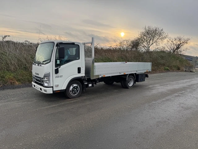 ISUZU GRAFTER LWB dropside DIESEL AUTOMATIC 2025/75 £45,594.00 ...